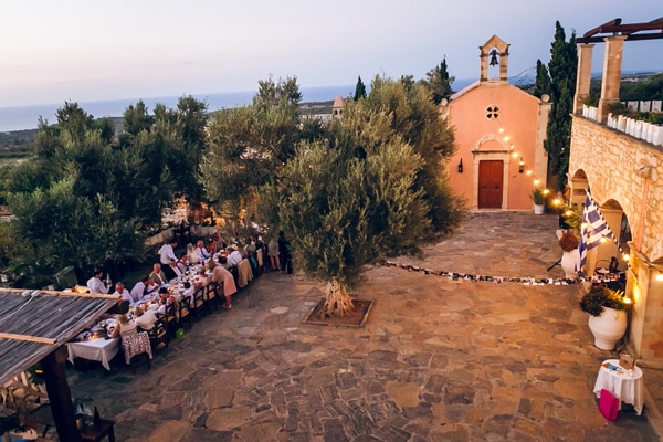 Ρουστικ γαμος στην κρητη | Becca & Will - Love4Weddings