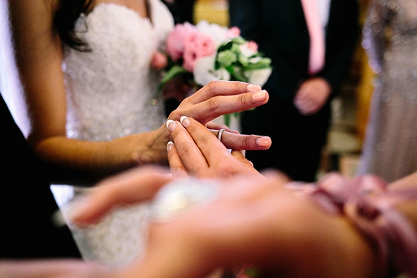 Ρομαντικός γάμος στο Ναύπλιο - Love4Weddings