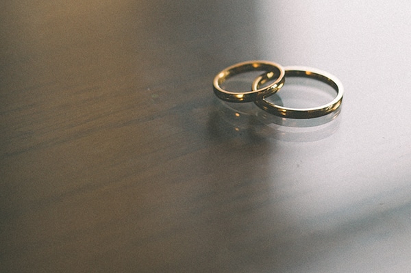 Πολιτικος γαμος στο δημαρχειο | Αγγελικη & Βαγγελης - Love4Weddings