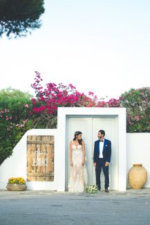 Καλοκαιρινός γάμος με ελιά | Μελίνα & Φάντι - Love4Weddings