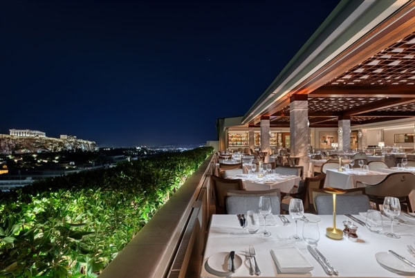 Hotel Grande Bretagne - Love4Weddings