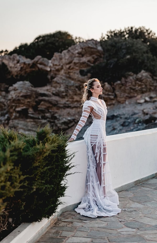 Stylish νυφικά απο Atelier Zolotas για μια ξεχωριστή νυφική εμφάνιση ...