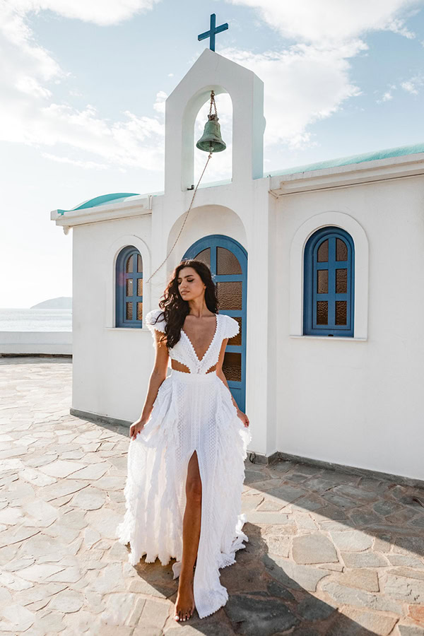 Stylish νυφικά απο Atelier Zolotas για μια ξεχωριστή νυφική εμφάνιση ...