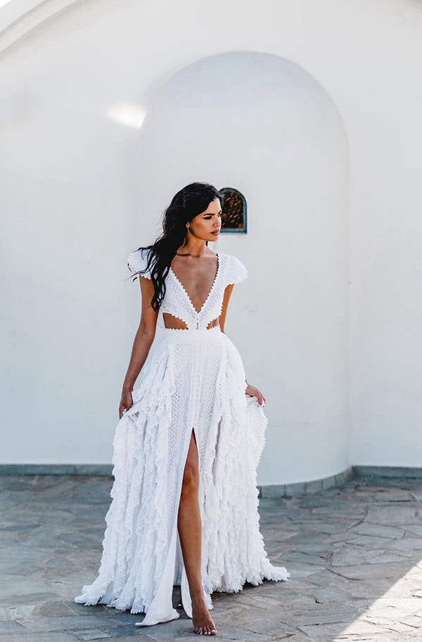 Stylish νυφικά απο Atelier Zolotas για μια ξεχωριστή νυφική εμφάνιση ...
